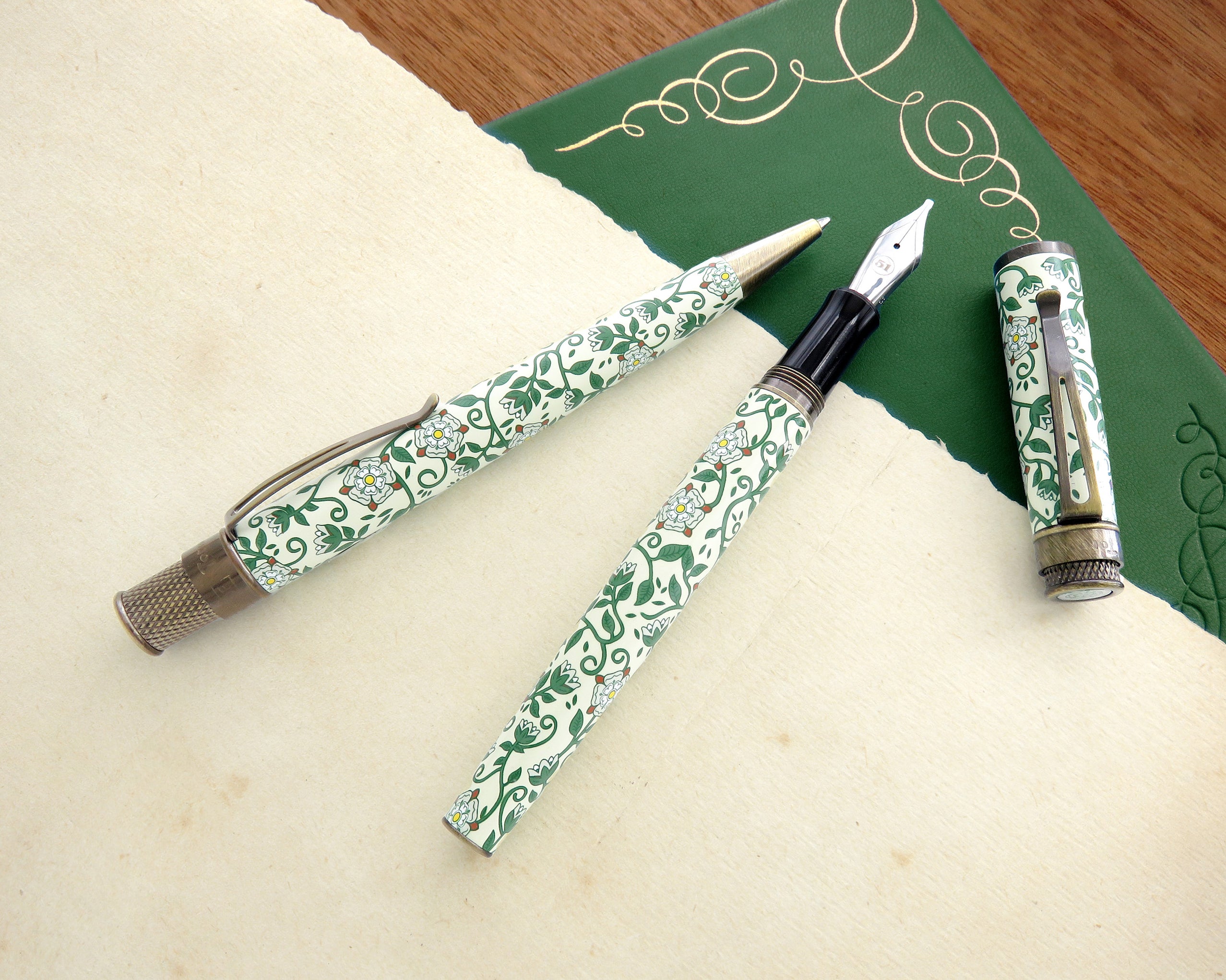 War of The Roses - House of York Fountain Pen